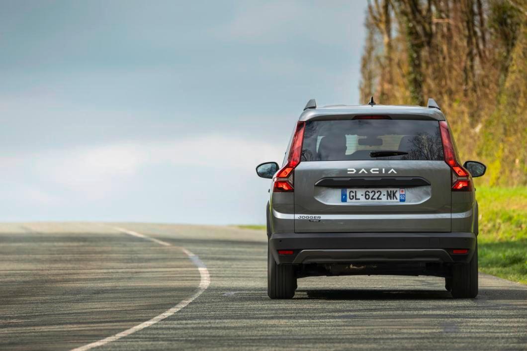 Prix Dacia Jogger (2025). Nouvelle évolution de tarifs pour le break à ...
