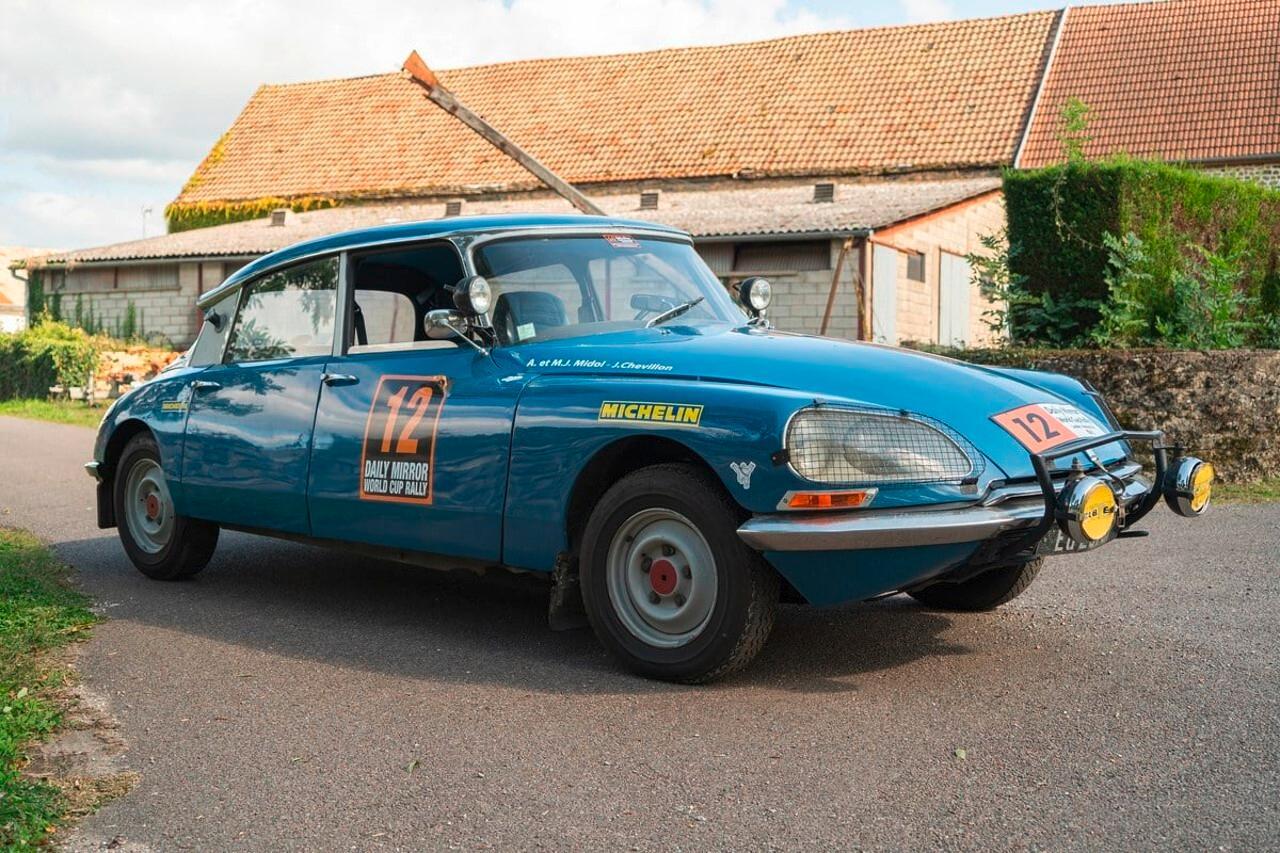 La Citroën DS du rallye Londres-Mexico de 1970 est toujours à vendre