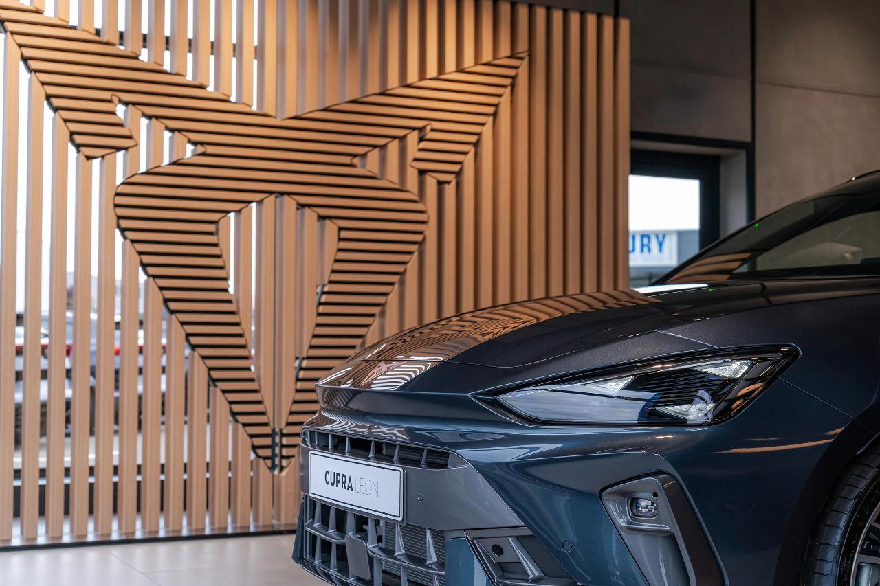 Cupra accélère en France et vise l’ouverture de 16 nouveaux showrooms d ...