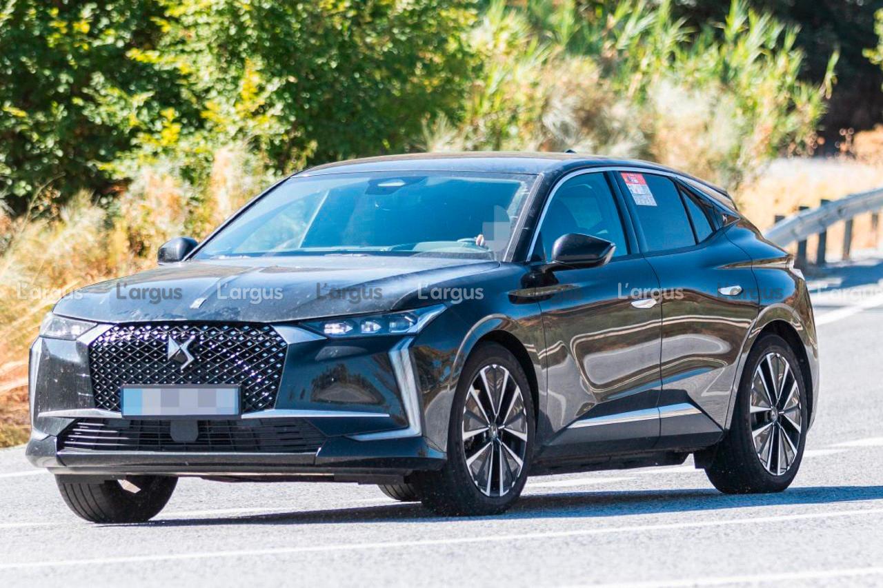 DS 4 (2025). Restylage, version électrique… comment la compacte va évoluer