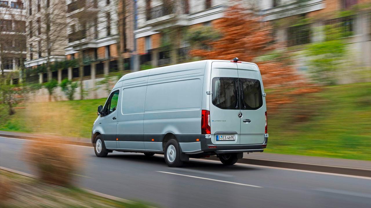 Photo 16 - mercedes sprinter adass 2024 - Mercedes-Benz Utilitaires ...