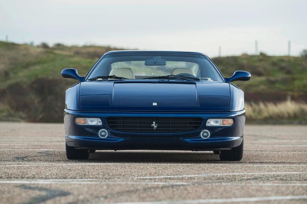 Enchères. Deux Ferrari ex-Michael Schumacher en vente à Paris