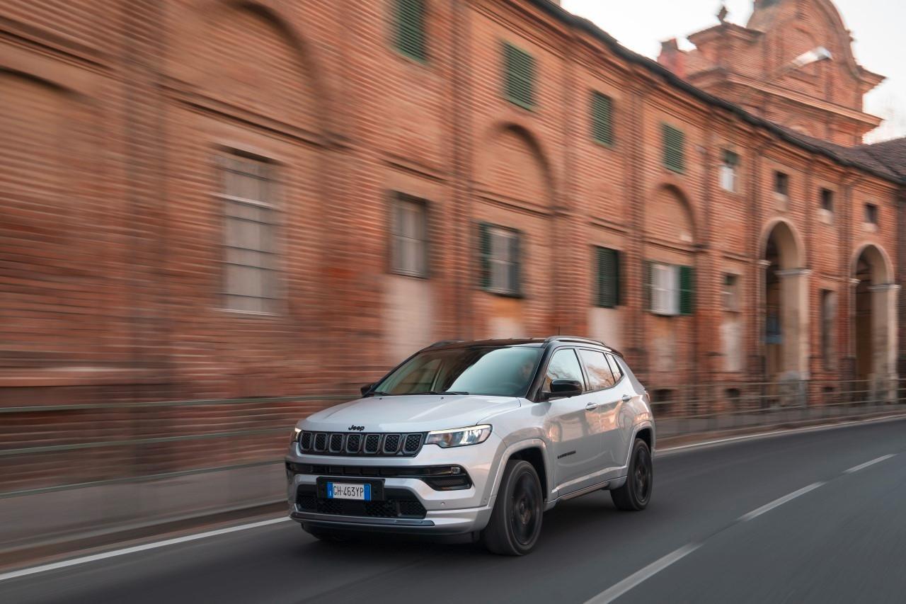 Jeep Compass (2025). Premier aperçu de la troisième génération du SUV ...
