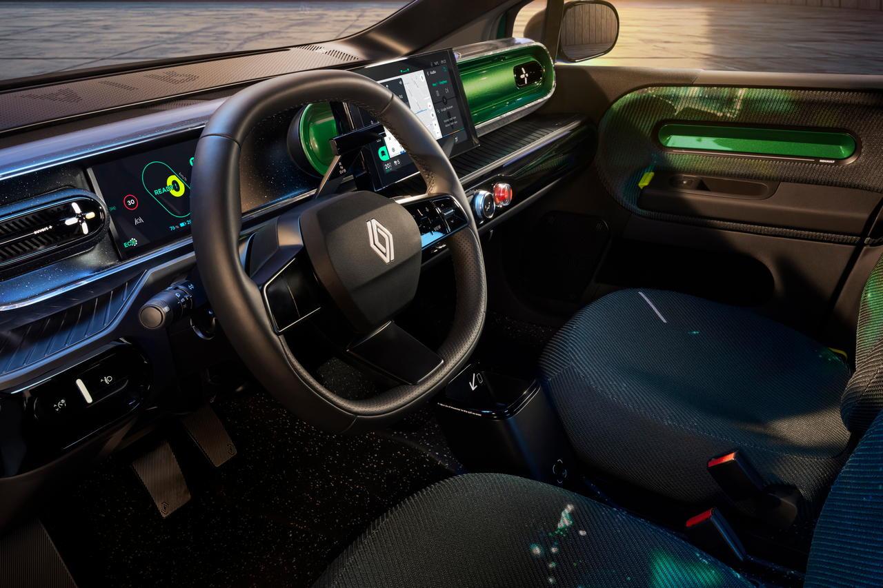 Renault Twingo E-Tech (2026). Découvrez l’intérieur ingénieux de la citadine en vidéo
