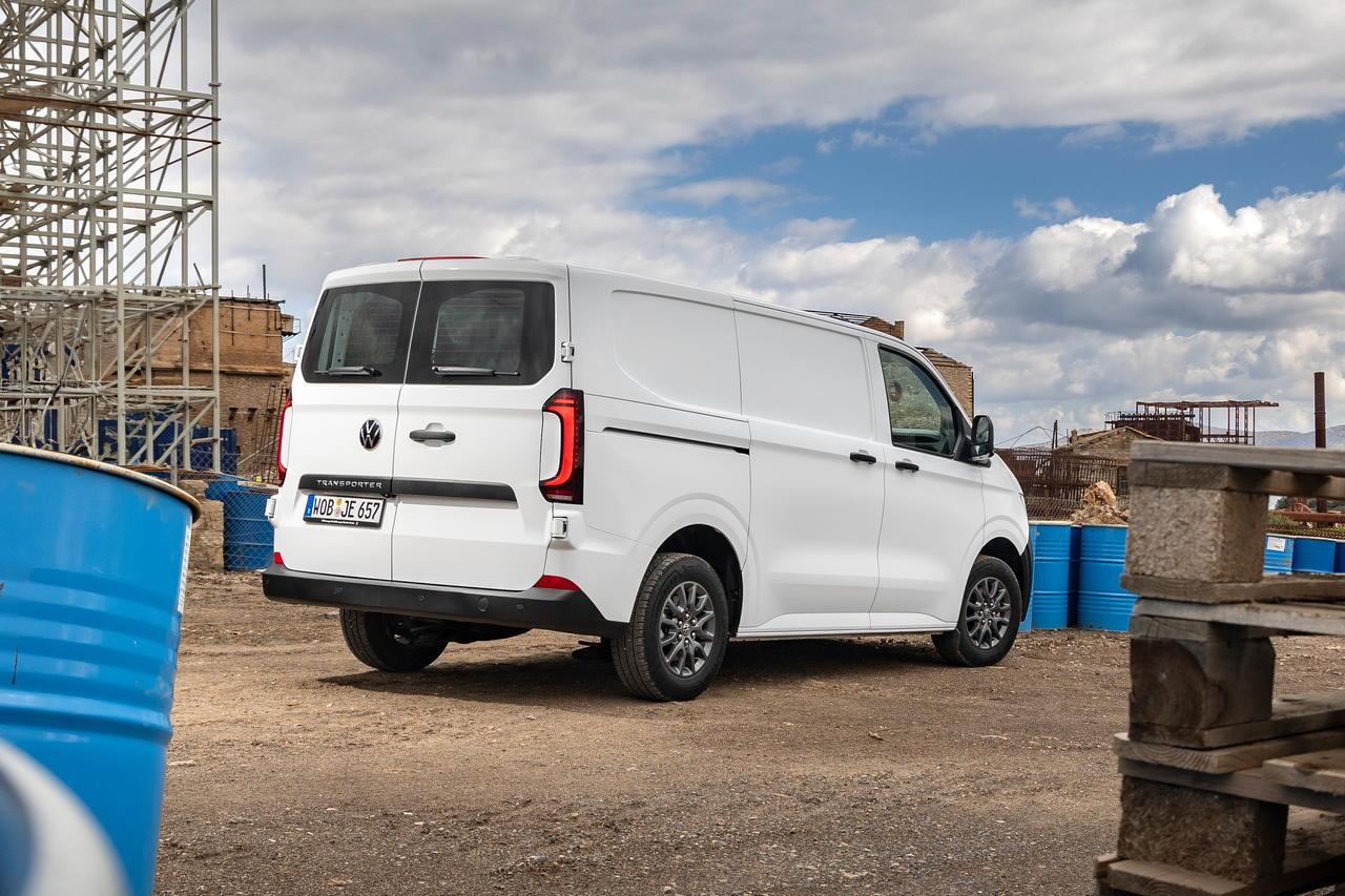 Essai Volkswagen Transporter TDI (2025). Notre avis sur le nouveau T7