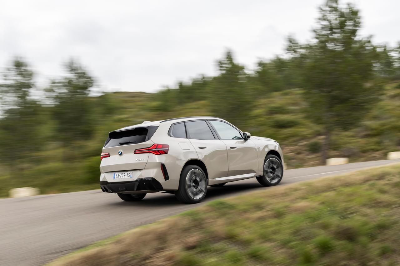 Essai BMW X3 30e (2025). L'hybride rechargeable indispensable