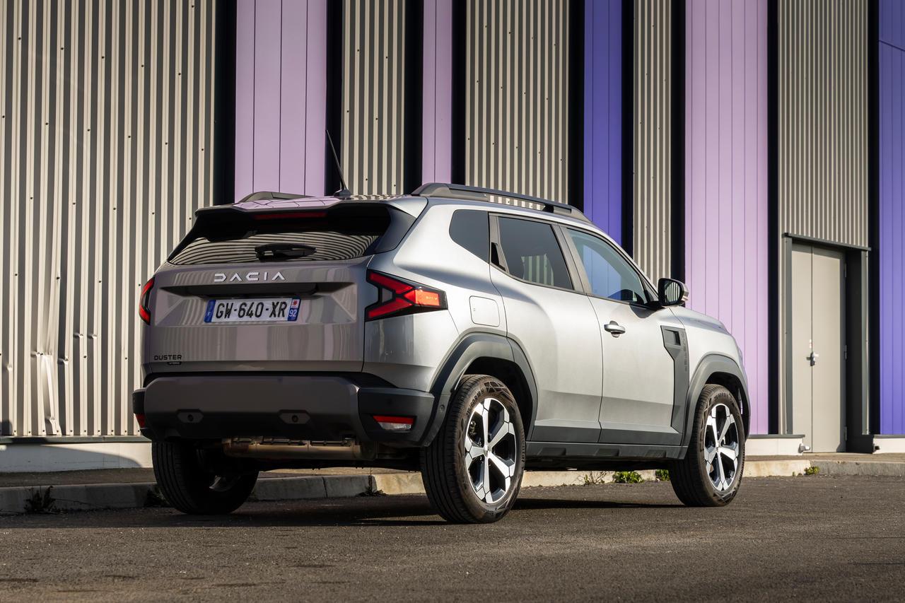 Photo 2 - dacia duster 2024 - Guide d’achat. Tous les Dacia Duster 3 à l’essai, lequel choisir