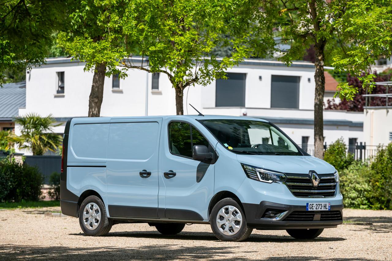 Photo 4 - N° 3 - Renault Trafic III : 442 vols. - Top 10 des ...