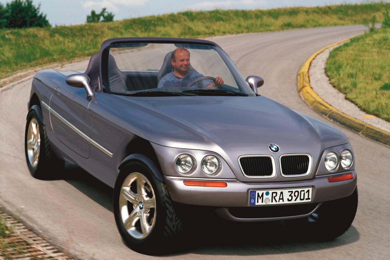 Photo 6 - Visible ici en biplace, le BMW Z18 pouvait se muer en 2+2 et même en pick-up. - BMW ...
