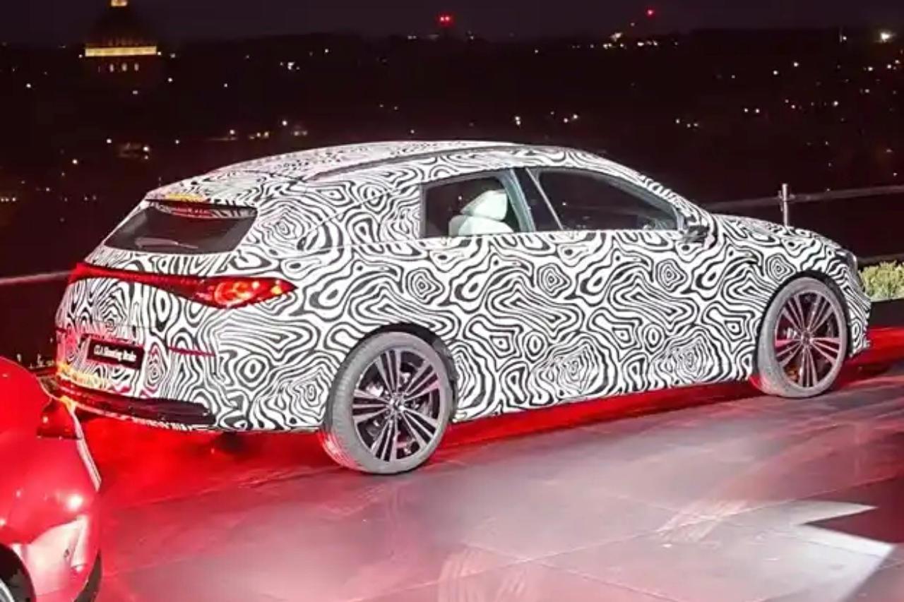 Photo 1 - Attendu début 2026, la prochaine Mercedes CLA Shooting Brake ...