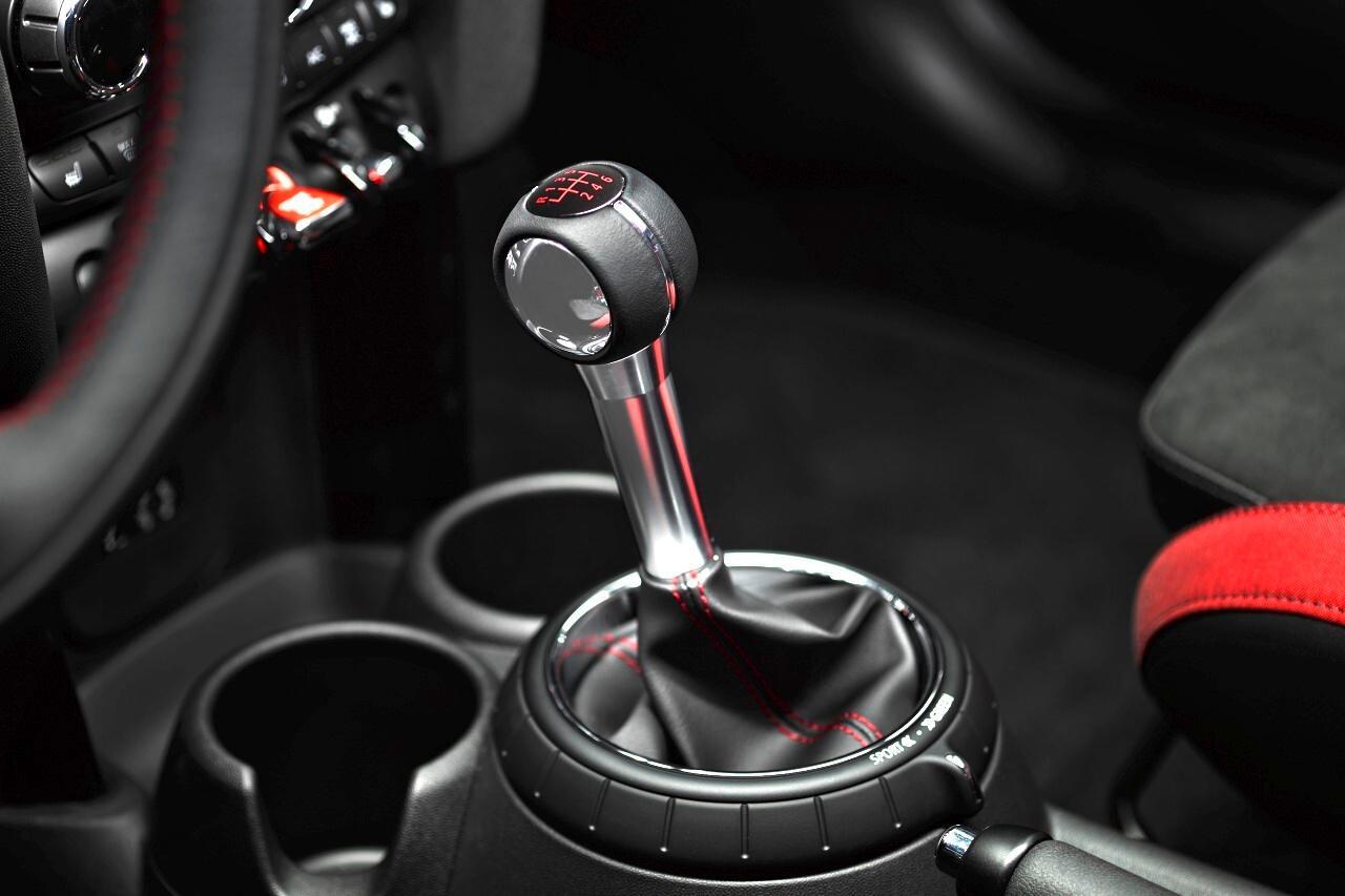 Chez Mini, la boîte manuelle c’est fini... même sur les sportives