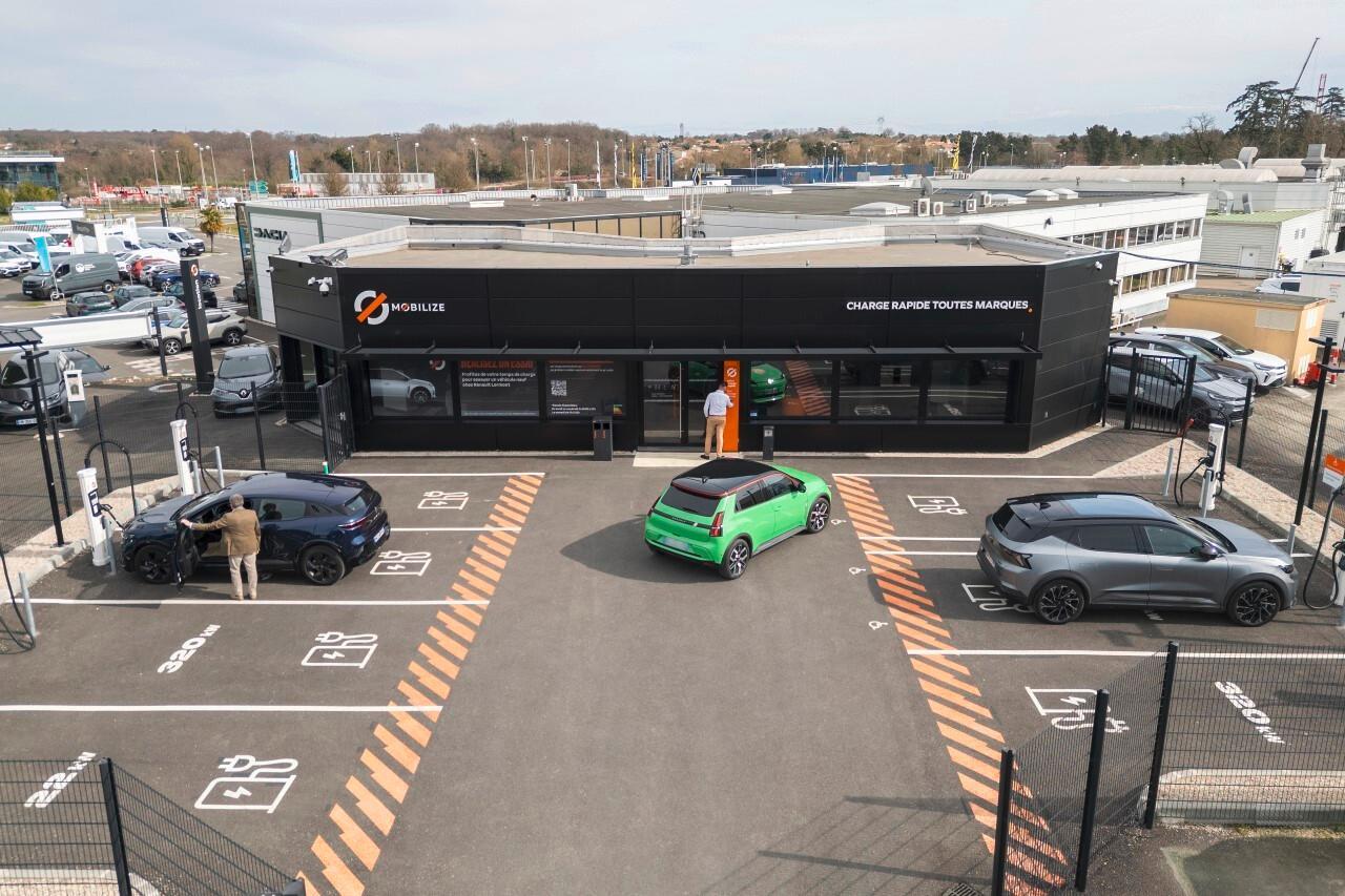 Mobilize Fast Charge. Renault déploie ses bornes de recharge en Europe