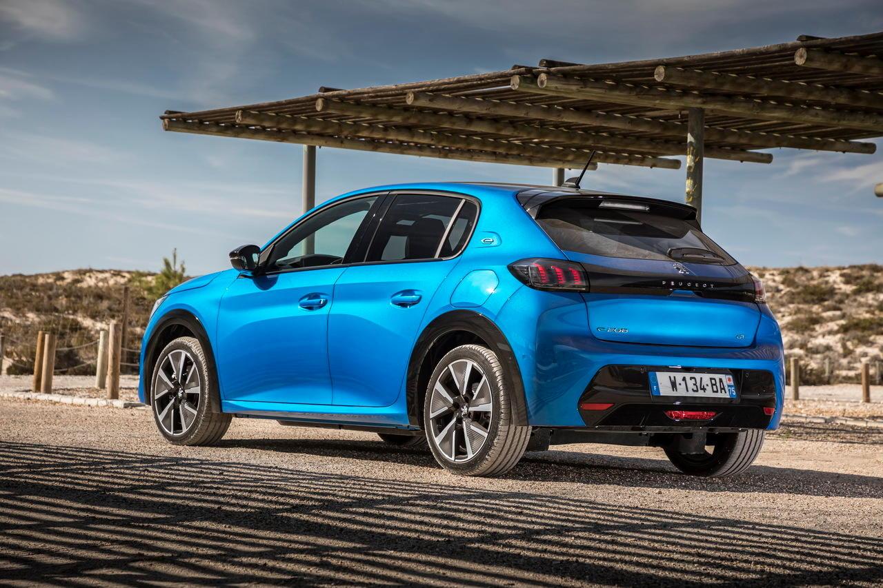 Photo 25 - La Peugeot 208 joue la carte multi-énergies : essence ...