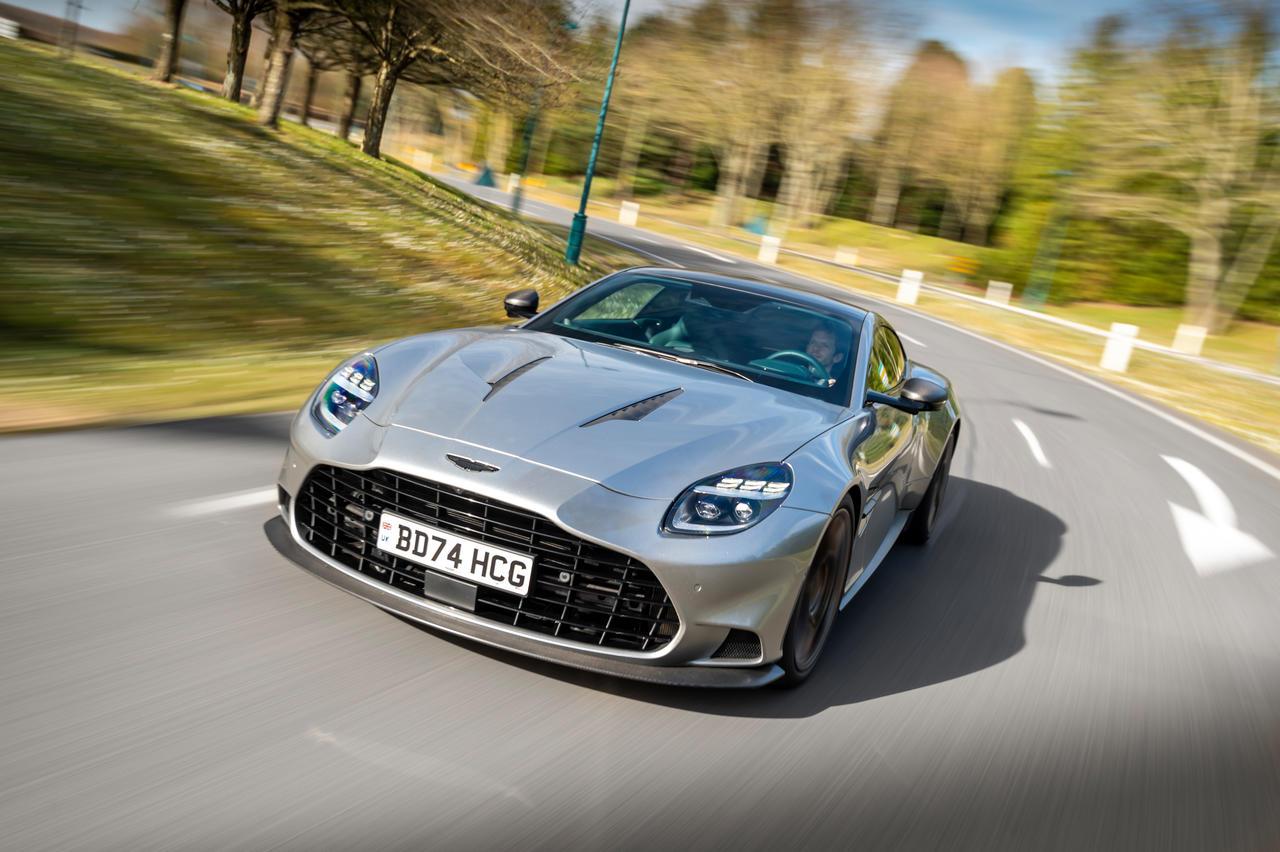 Essai Aston Martin DB12 : la GT du renouveau