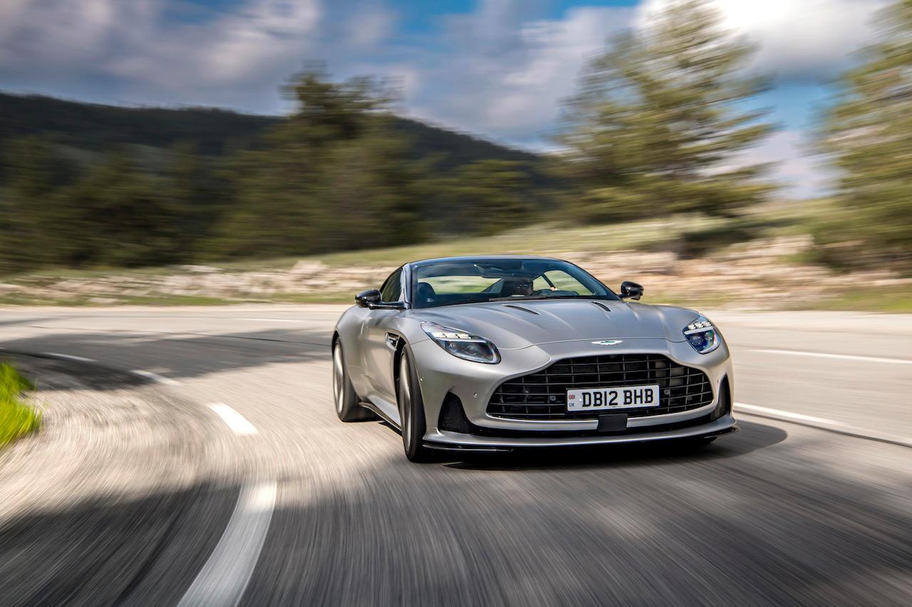 Essai Aston Martin Vanquish (2025). Un dernier V12 pour la route