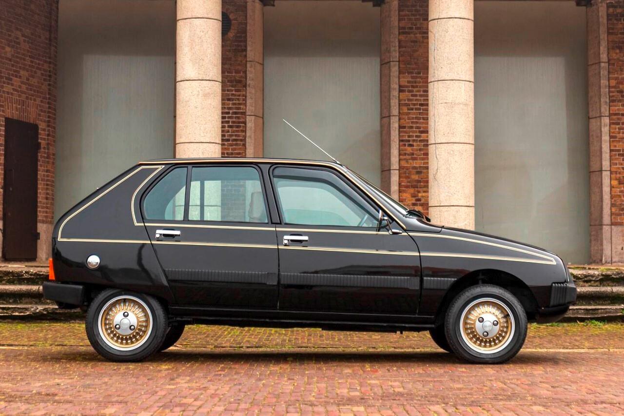 Photo 1 - Cette rare Citroën Visa Super Carte Noire est à vendre ...