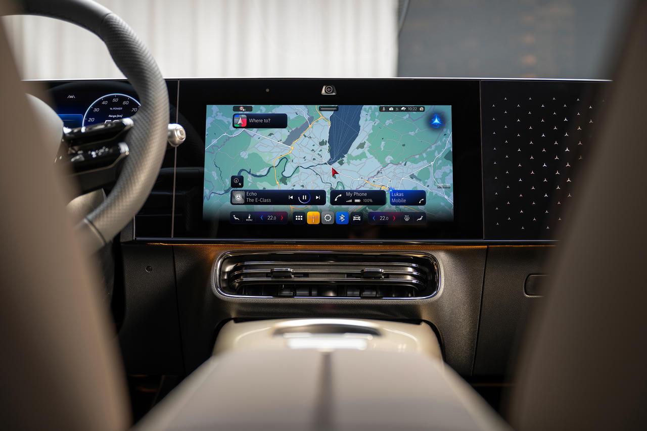 Photo 6 - L'écran central du MBUX Superscreen reprend l'interface simple et ergonomique d'un ...