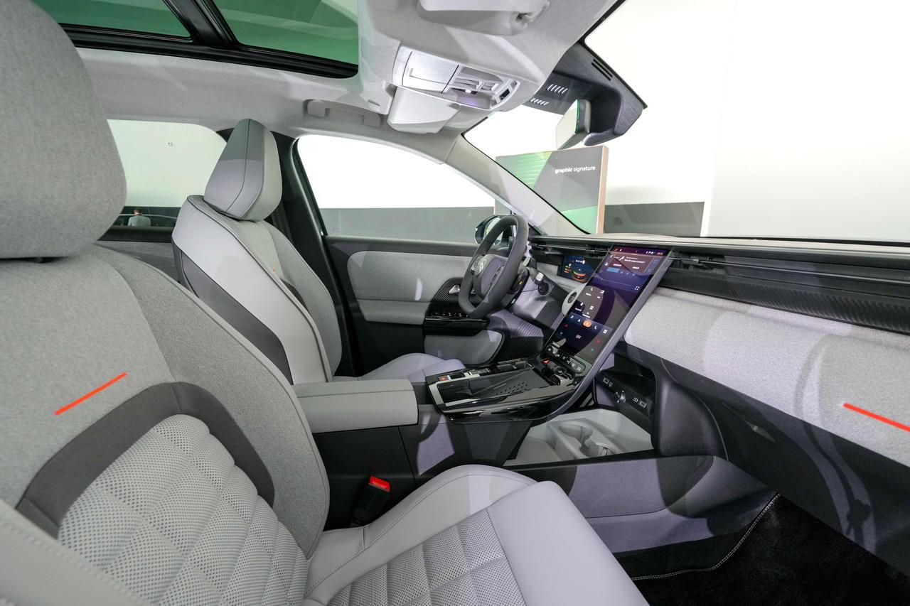 Photo 12 - Les sièges Advanced Confort, ultra-moelleux, sont de série ...