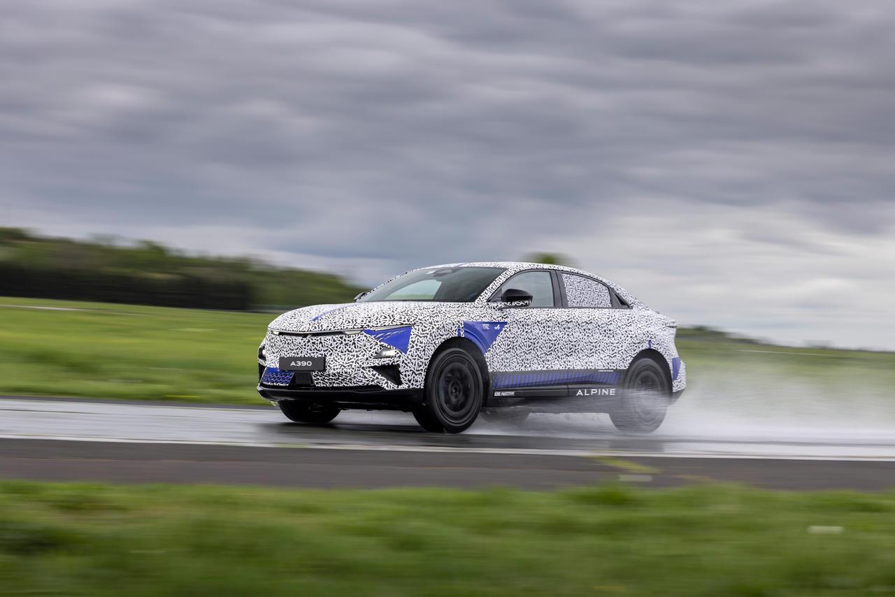 Essai Alpine A390 : nos premières impressions au volant