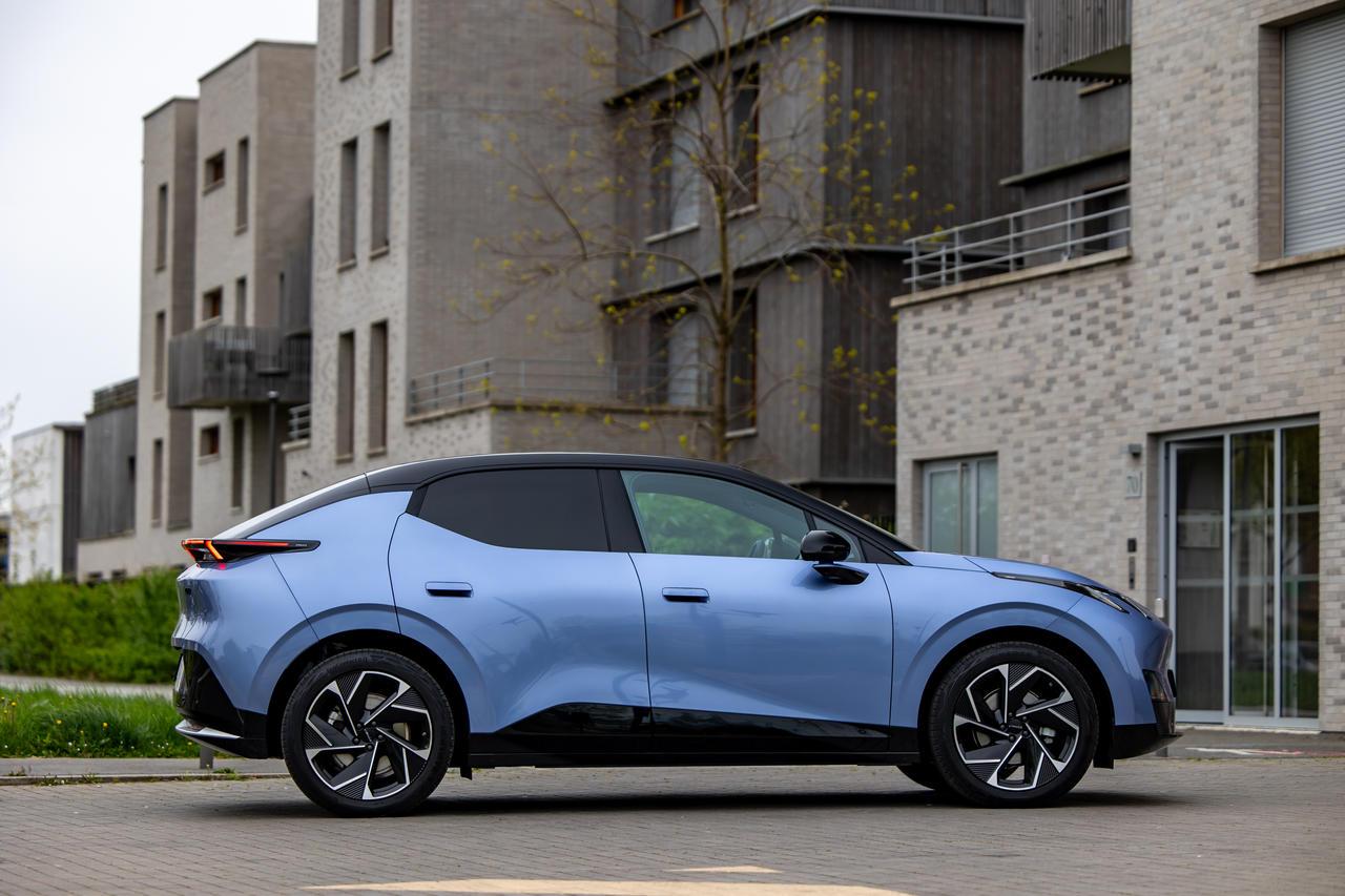 Essai Lynk & Co 02 (2025). Une chinoise qui vaut le coût