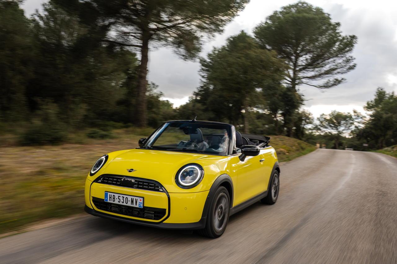 Fiat. Ses futurs SUV Multipla (2026) et fastback (2026) se montrent en ...