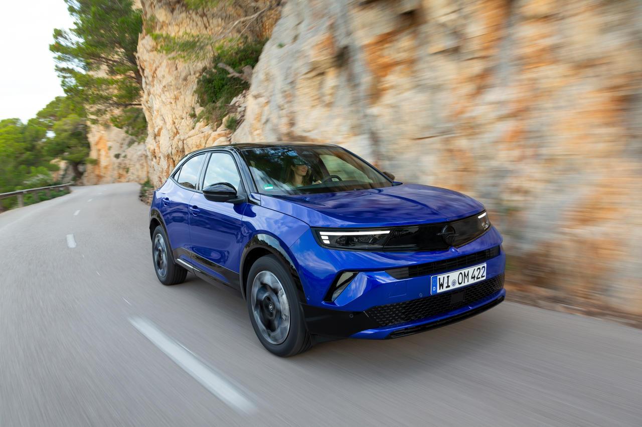 Photo 5 - Comptez 36 900 € pour le Mokka-e. - Renault 4 (2025). Le SUV ...