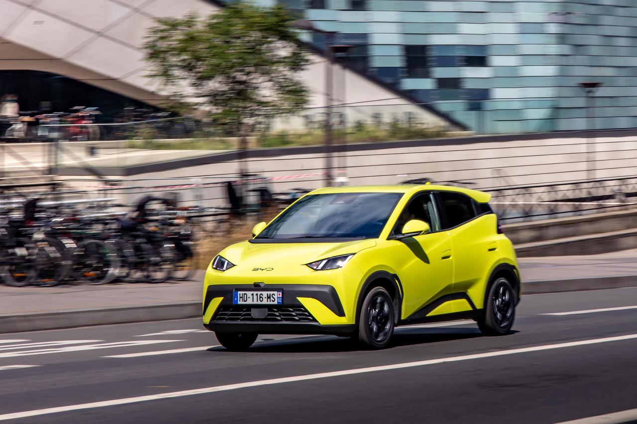 Prix BYD Atto 2 (2025). Gamme et équipements du SUV électrique urbain