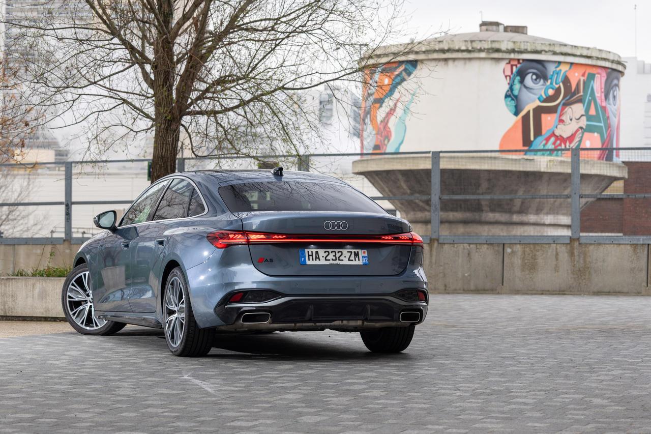 Photo 4 - Audi A5 2024 vue arrière - Essai Audi A5 2.0 TFSI (2025). Notre avis sur la nouvelle ...