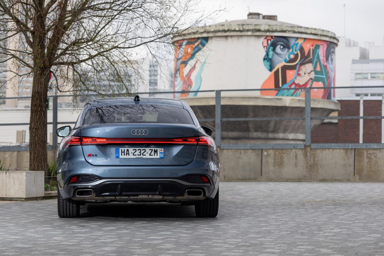 Photo 20 - Audi A5 2024 vue arrière statique - Essai Audi A5 2.0 TFSI (2025). Notre avis sur la ...