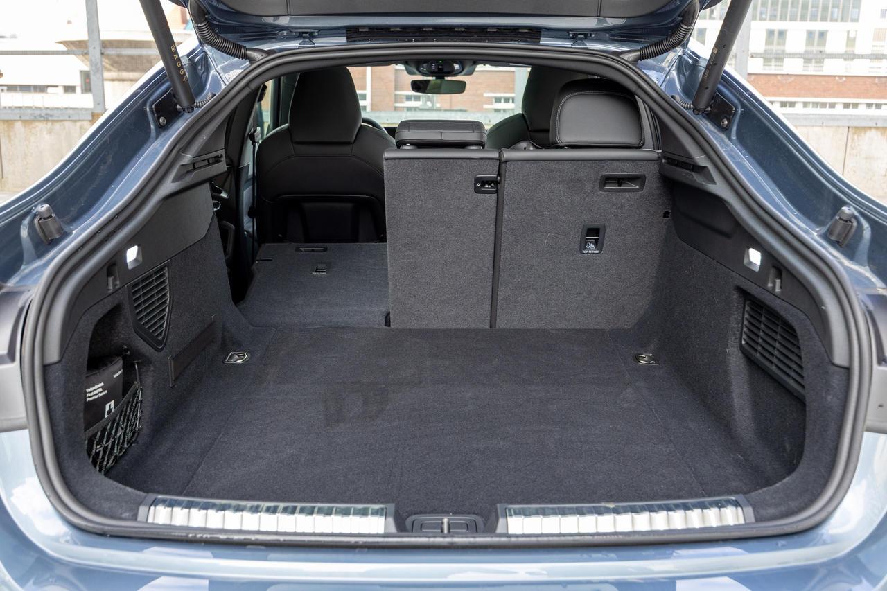 Photo 19 - Audi A5 2024 coffre - Essai Audi A5 2.0 TFSI (2025). Notre avis sur la nouvelle ...