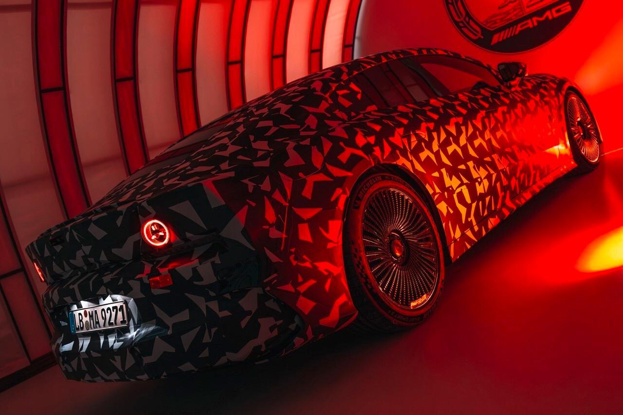 Mercedes-AMG GT 4 Portes (2026). La berline sportive électrique est ...