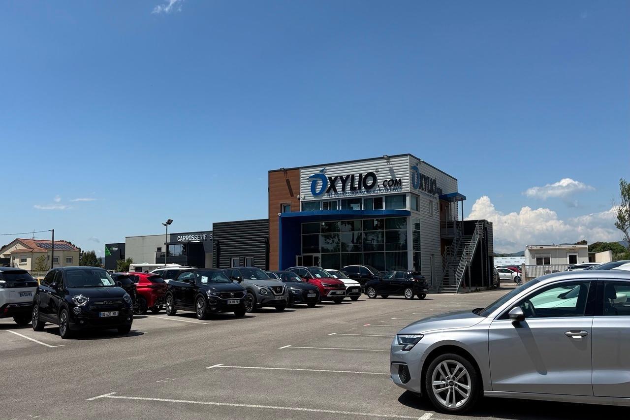 Oxylio met en route son usine de reconditionnement de voitures d’occasion