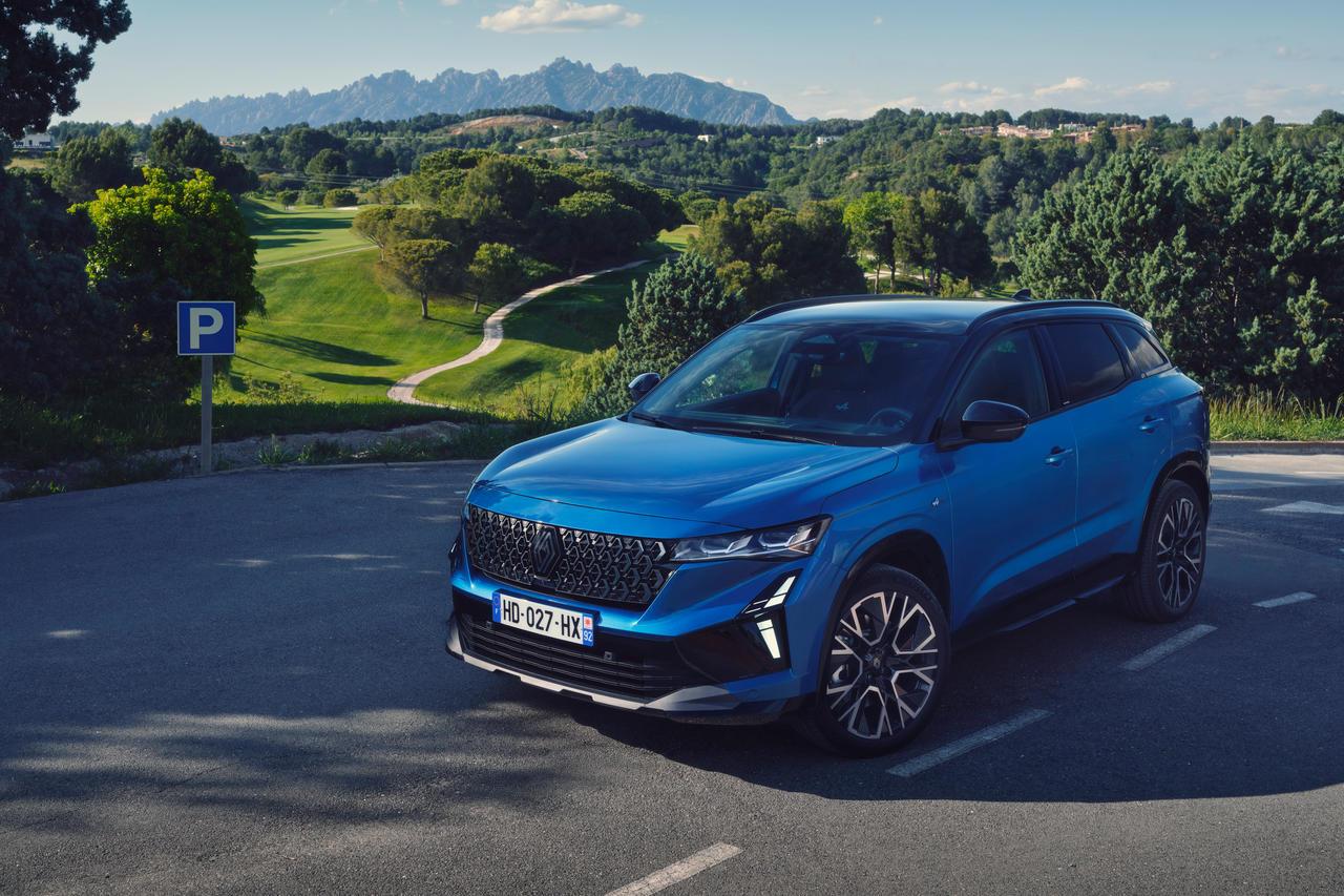 Photo 4 - L'Austral vient d'être restylé. - Les futurs Renault Scénic ...