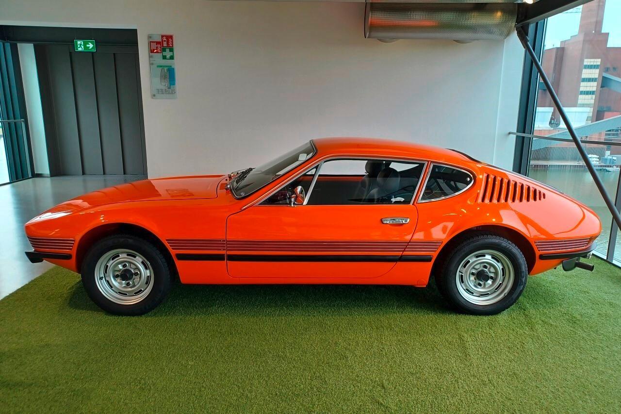 Photo 20 - ...mais aussi des modèles plus obscurs comme cette SP2 ...