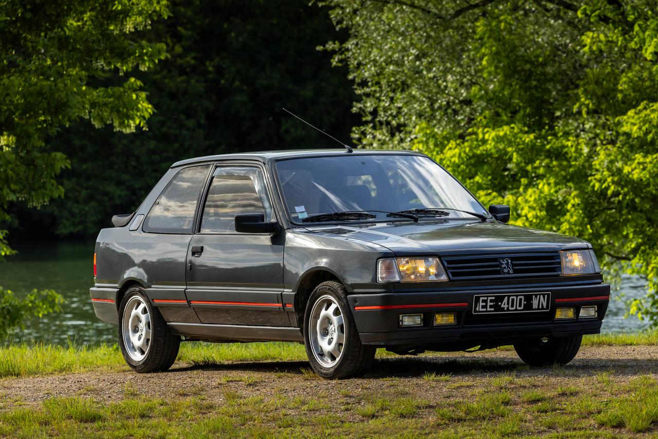 Photo 6 - Peugeot 309 GTI vue de l'avant. - Essai rétro Peugeot 309 ...