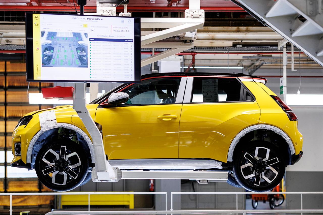 Diaporama et photos - Renault ElectriCity. Emmanuel Macron inaugure la gigafactory AESC de Douai ...