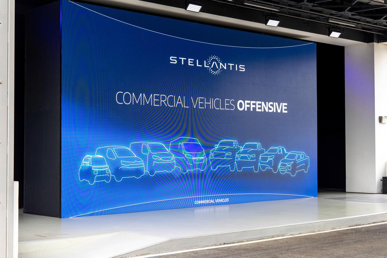 Photo 3 - Stellantis véhicule utilitaire - Stellantis veut sonner la révolte sur le marché B2B ...