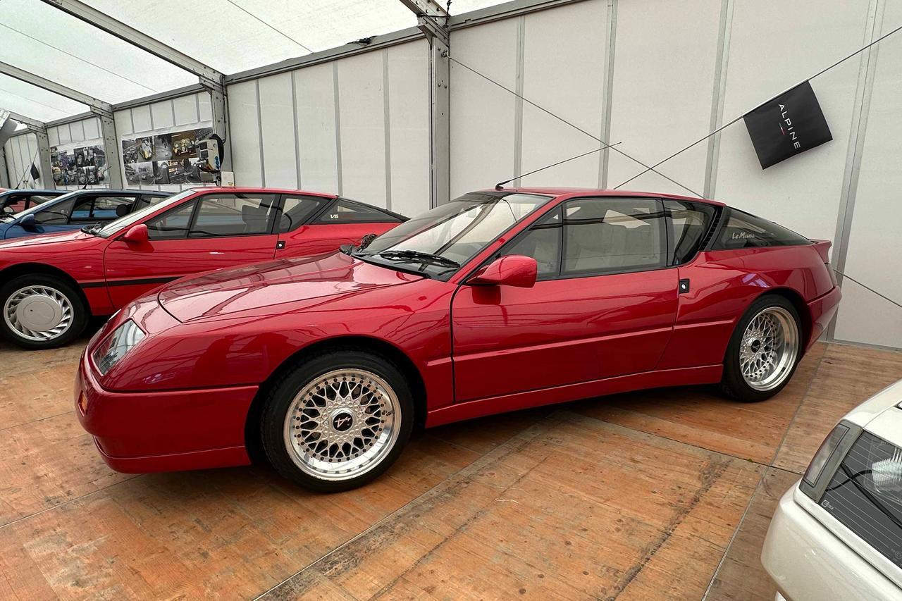 Photo 37 - L'Alpine GTA Turbo Le Mans tire 185 ch de son V6. - Alpine ...