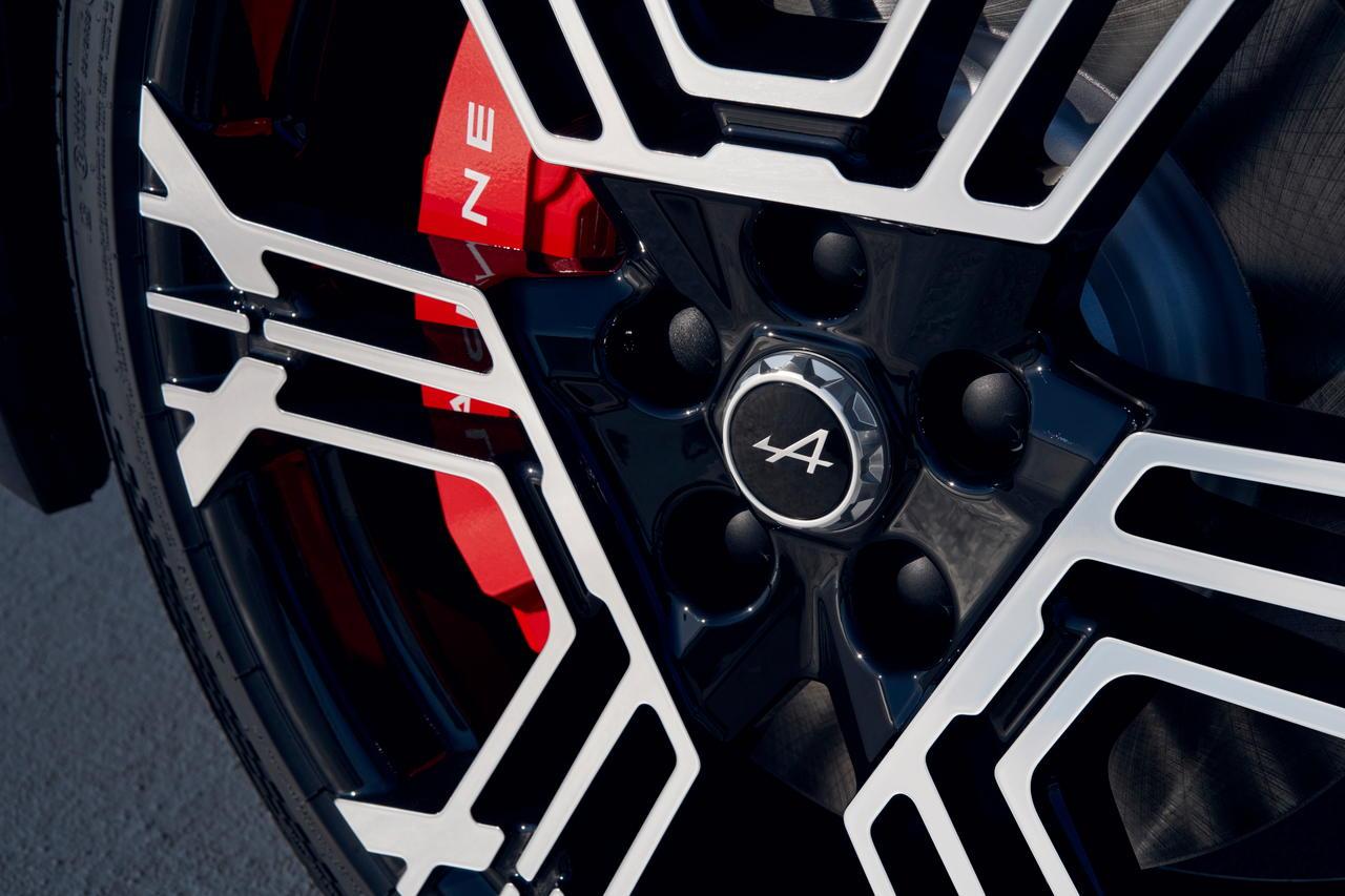 Diaporama et photos - Alpine A390 (2025). Prix, gamme et équipements du ...