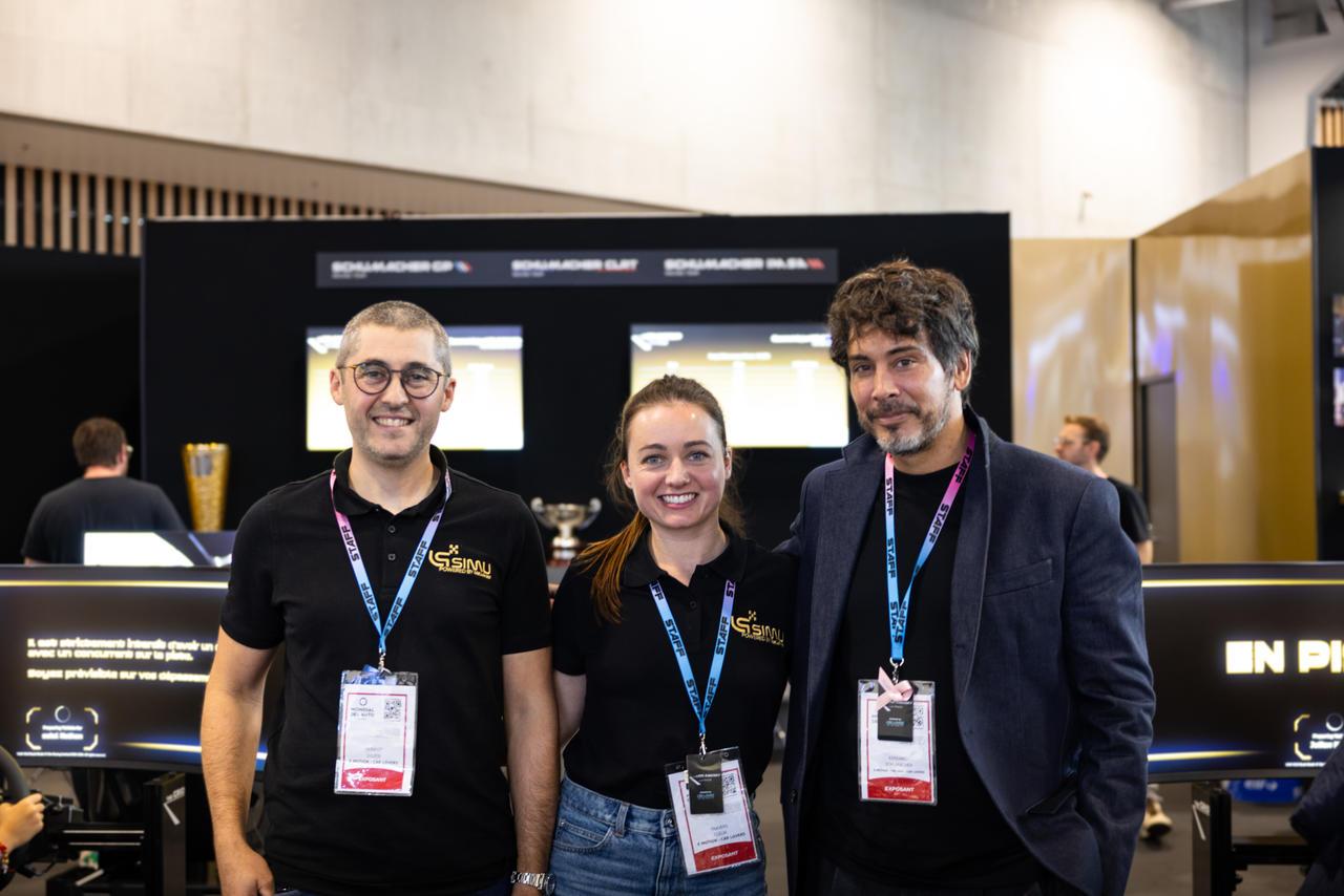 Photo 2 - Edouard Schumacher (à droite), créateur du centre E-Motion ...