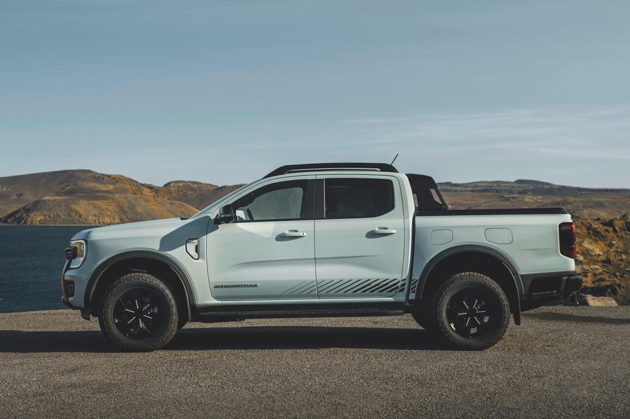 Photo 5 - Le Ford Ranger Stormtrak dispose d'une finition extérieure ...