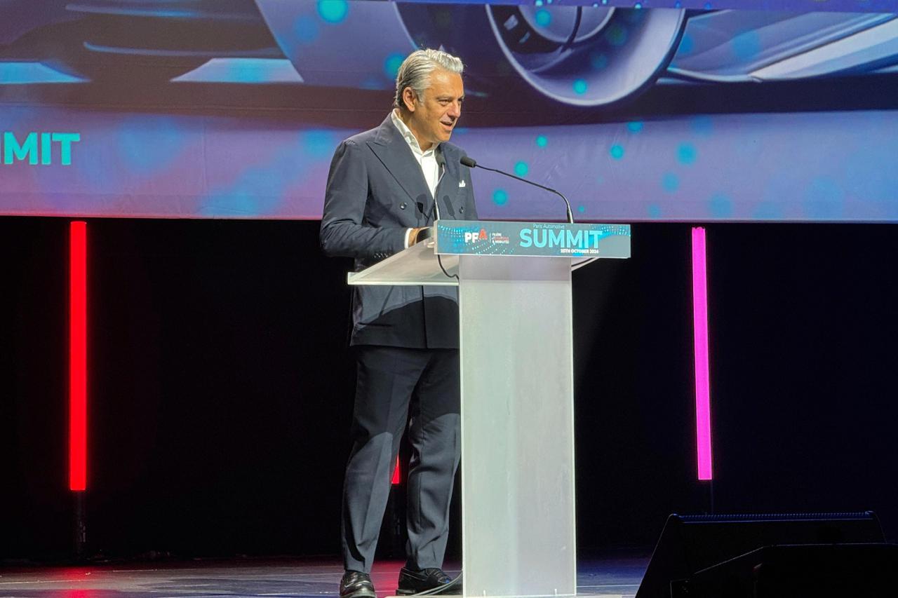 Photo 3 - Luca de Meo - De la crise à la Renaulution, comment Luca de ...