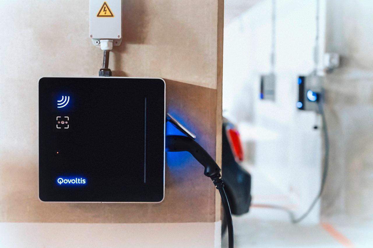 Photo 2 - Une borne individuelle intelligente permet de réaliser les ...