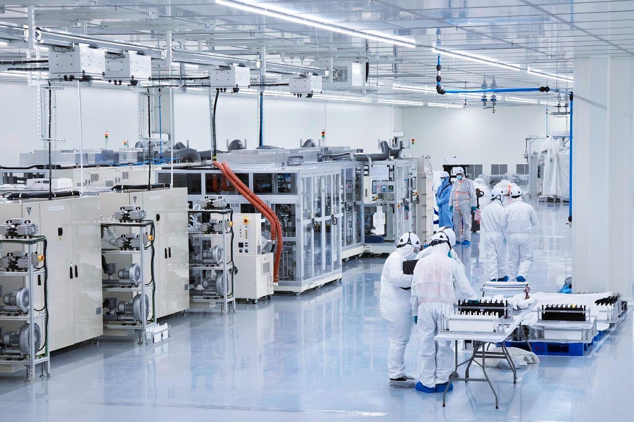 Renault ElectriCity. Emmanuel Macron inaugure la gigafactory AESC de Douai