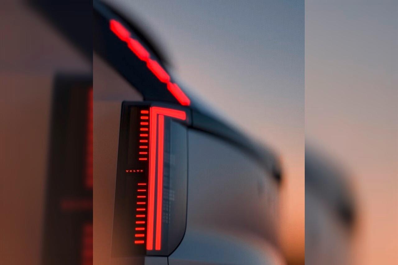 Volvo EX60 (2026). Premières images du nouveau SUV compact électrique ...