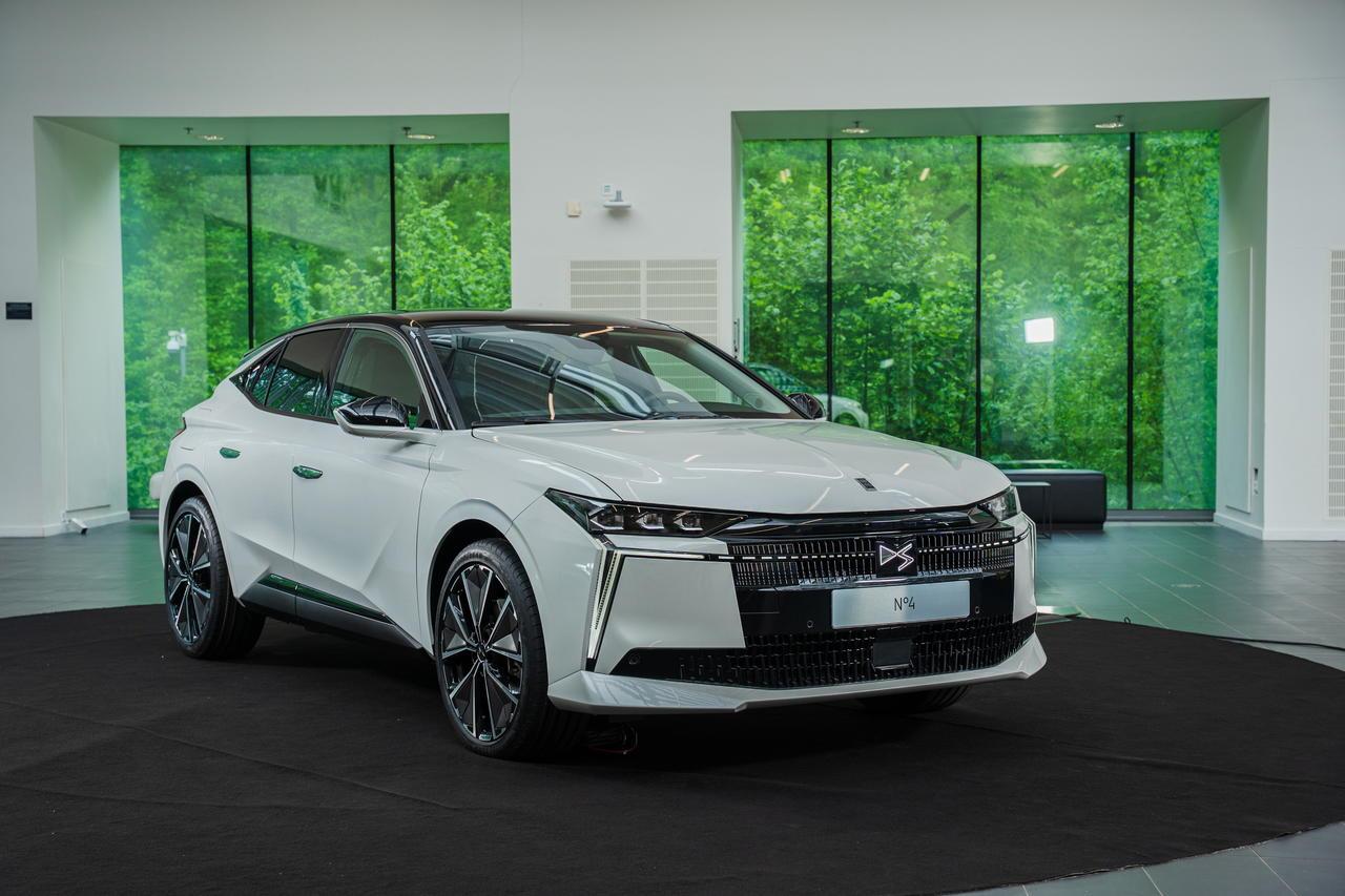 Prix DS N°4 (2025). Déjà des tarifs en hausse pour la compacte premium restylée