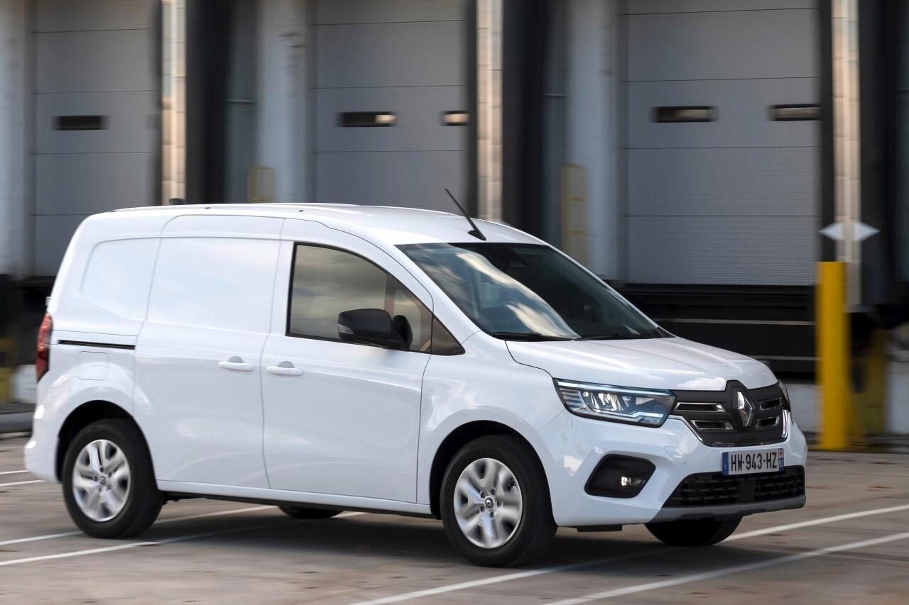 Scoop. Renault 4 La Poste (2025) : découvrez nos premières photos de la 4L commerciale