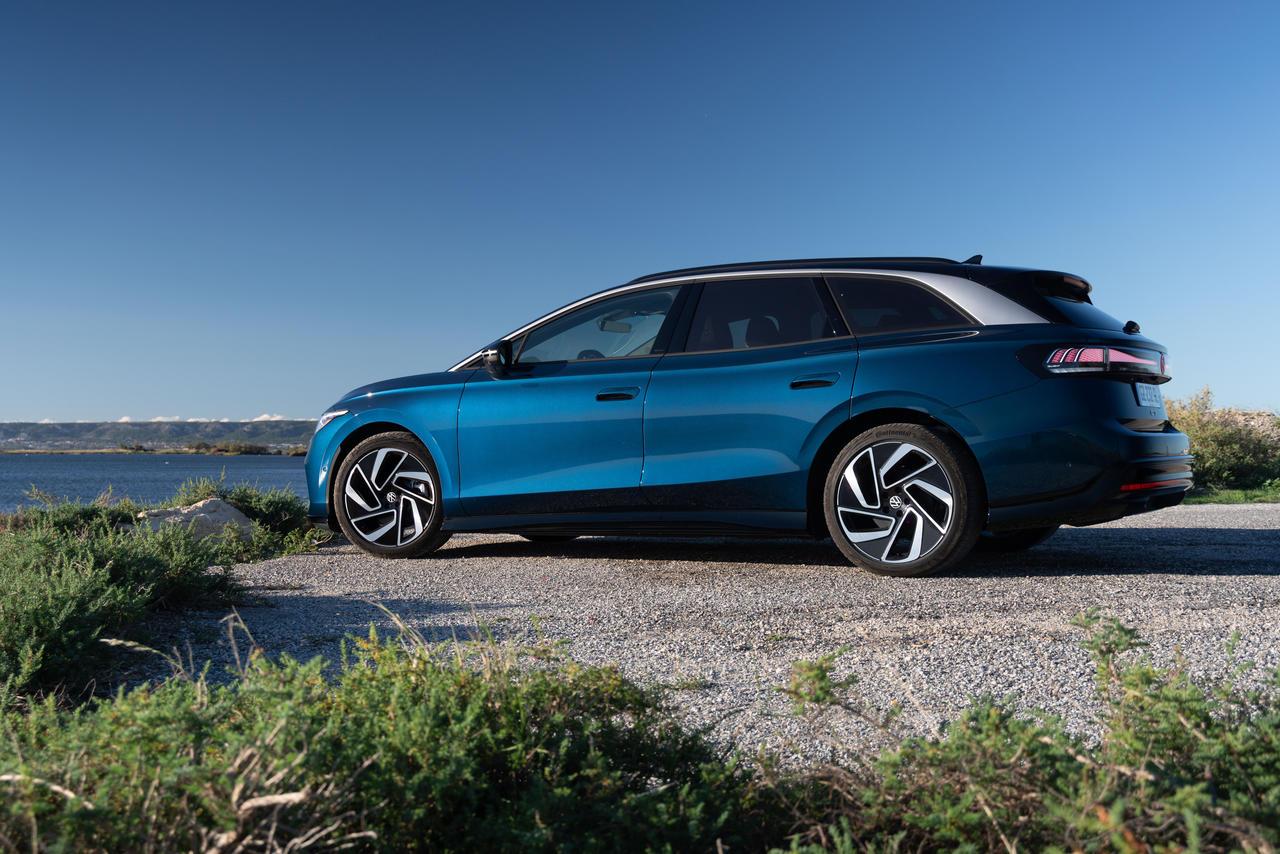 Photo 16 - L'ID7 Tourer Pro S est disponible en une finition unique ...