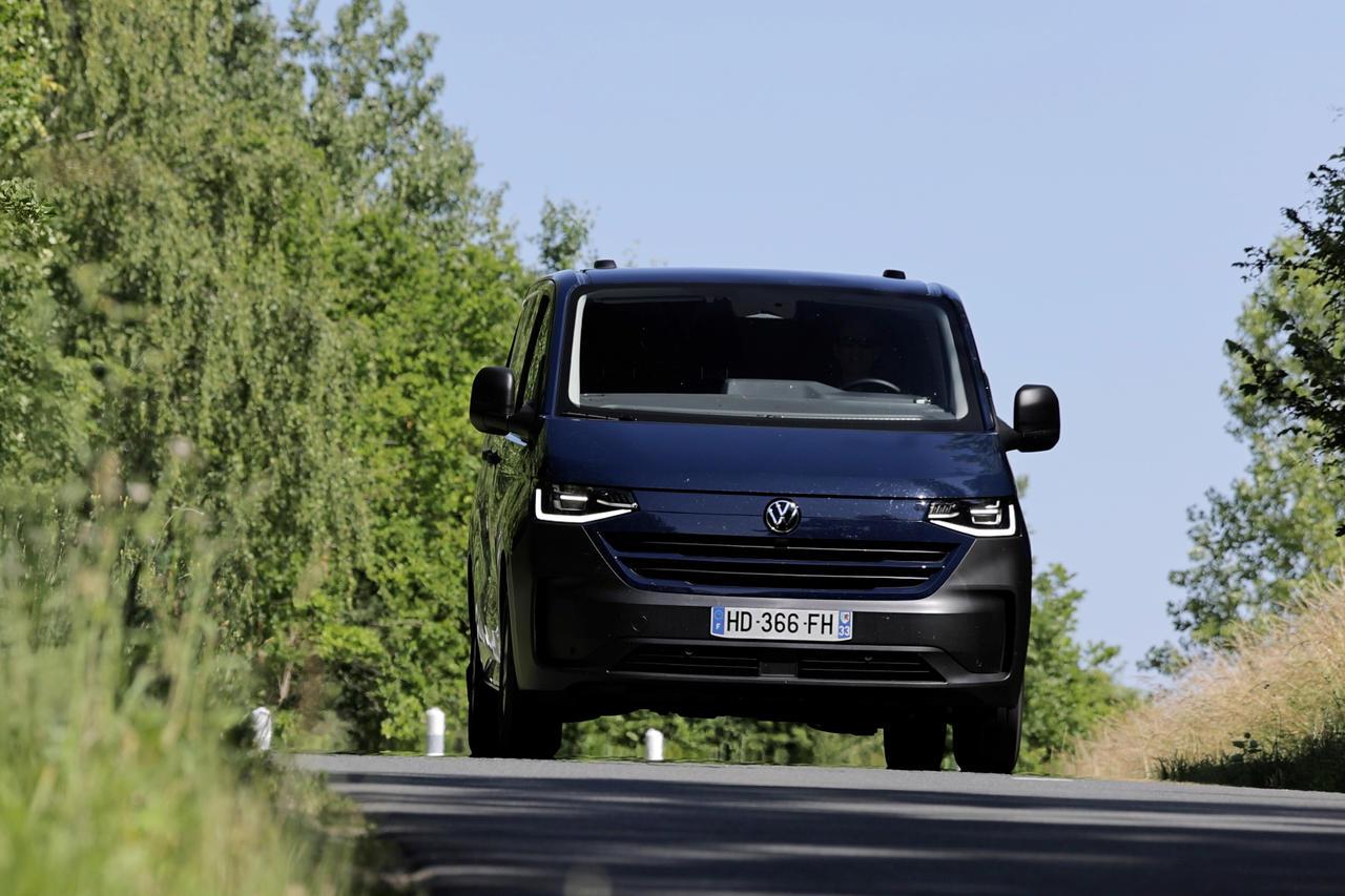 Essai vidéo Volkswagen Transporter (2025) : perte d’identité