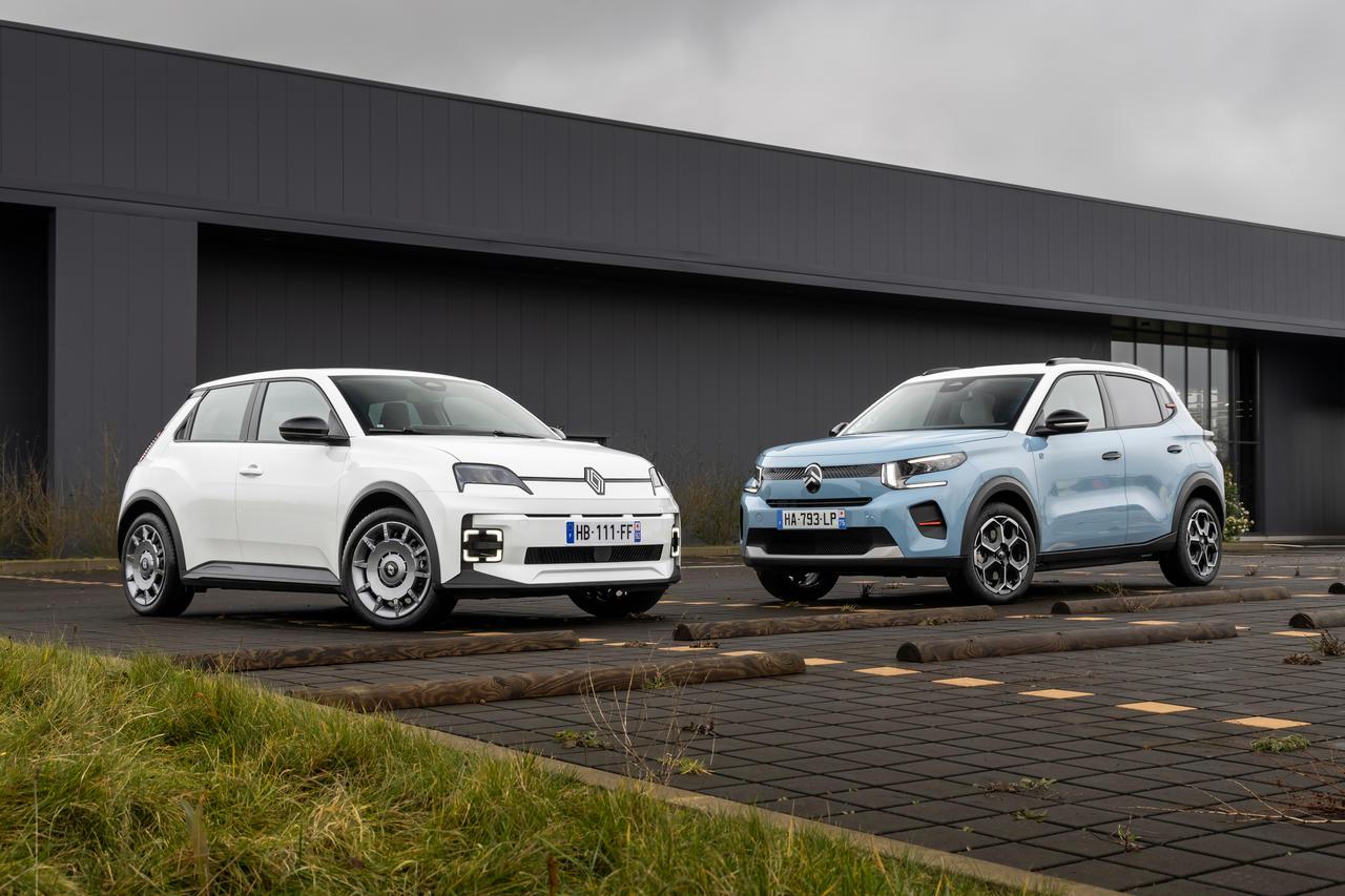 Photo 3 - Citroën ë-C3 vs Renault 5 E-Tech vue avant statique - Essai ...